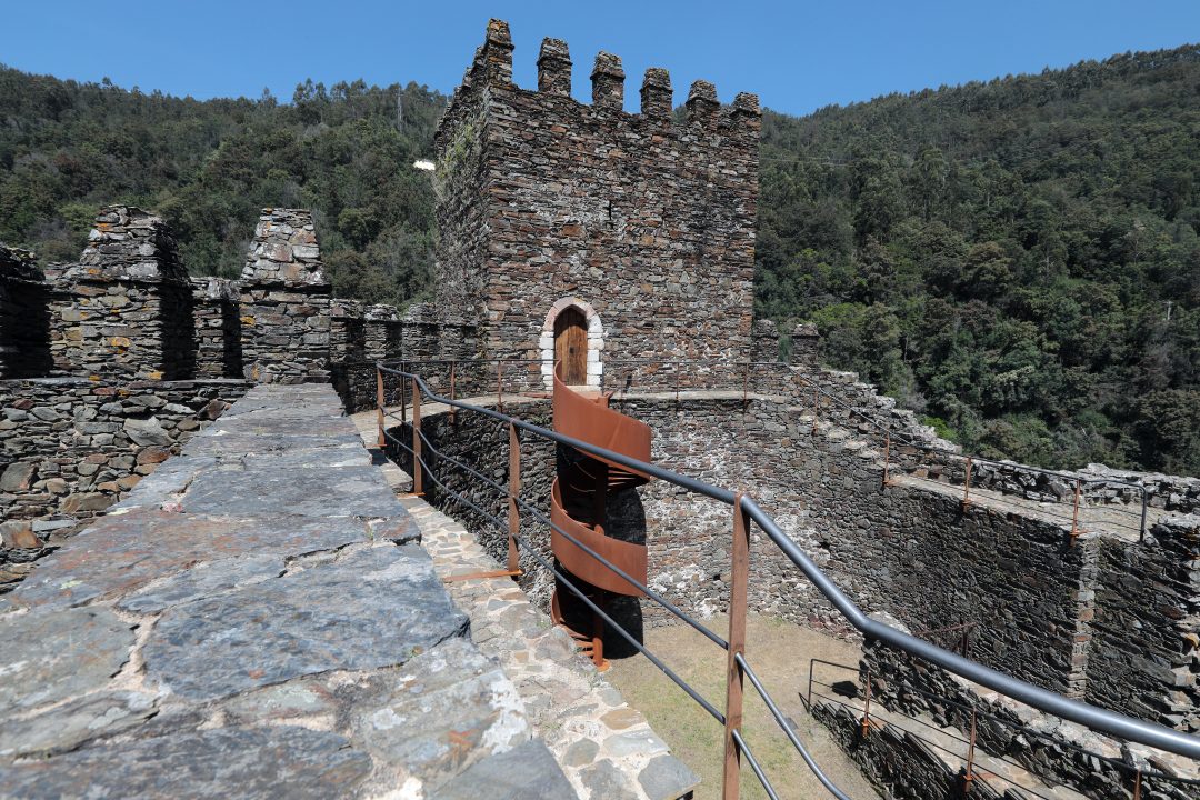Castelo de Arouce / Lousã - Portal Institucional
